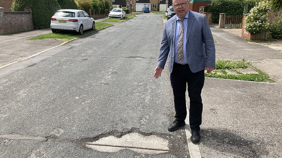 Lib Dems urge council to get on with pothole repair review - York ...